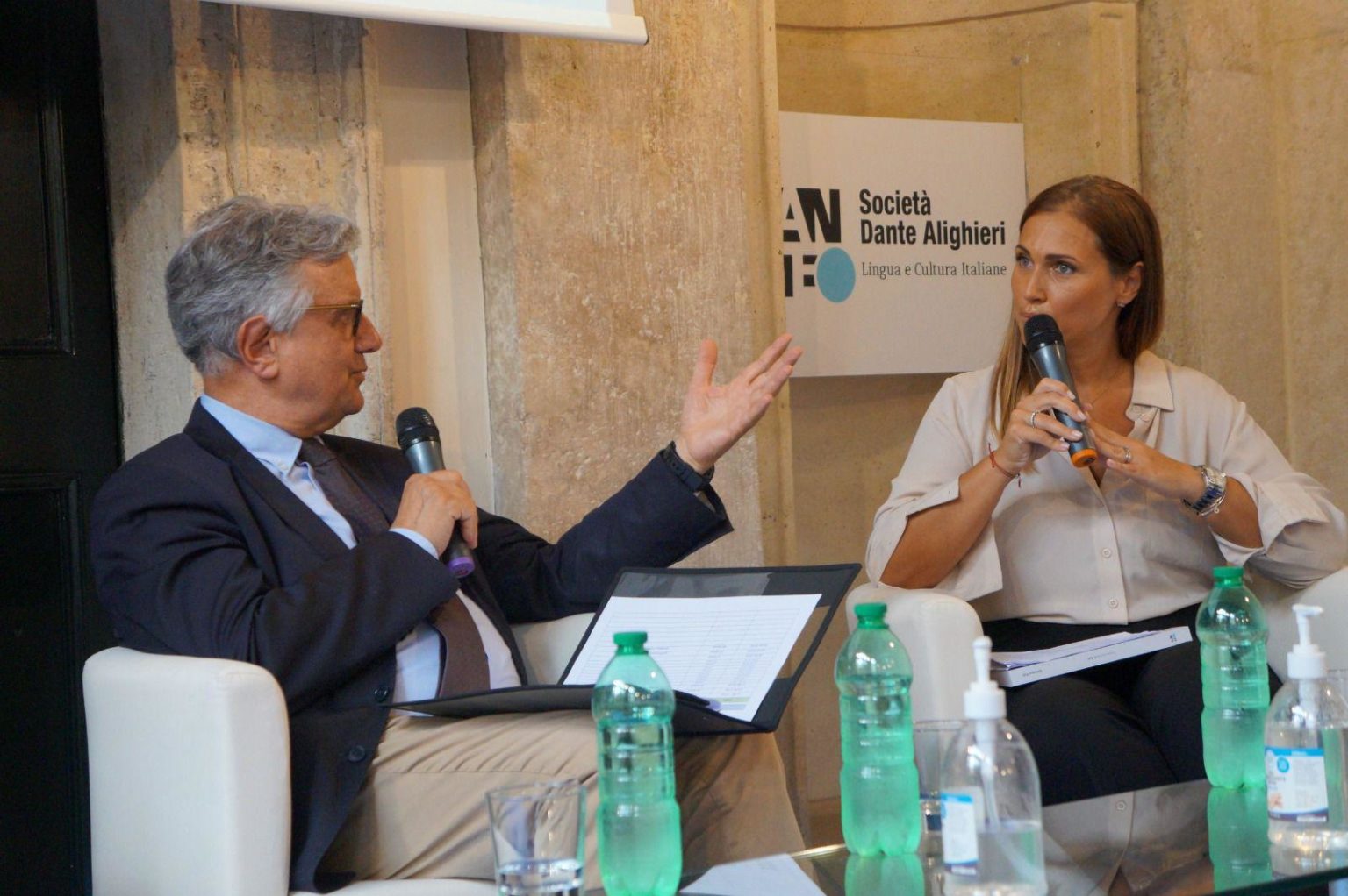 Daniela Ciacci tra le 100 donne del progetto “Dante secondo lei ...