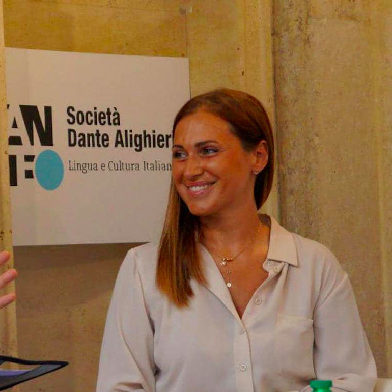 Daniela Ciacci tra le 100 donne del progetto “Dante secondo lei ...
